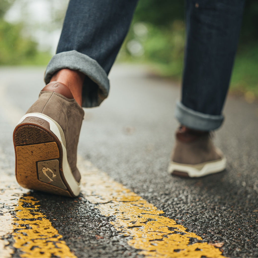 MEN'S OLUKAI PAPAKU 'ILI - MUSTANG - NUBUCK – Plaza Shoe Store