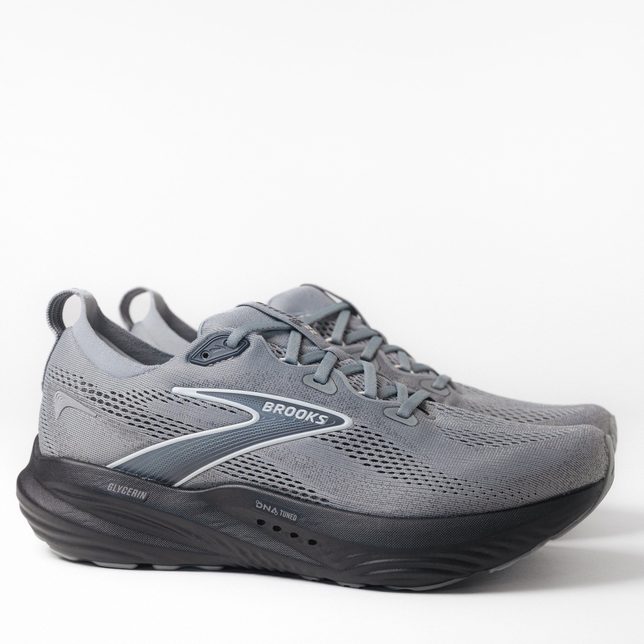 Brooks Running – Plaza Shoe Store Brooks Running – Plaza Shoe Store